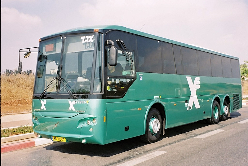 Israel and Stuff » Israel buys 71 armored buses to protect civilians ...