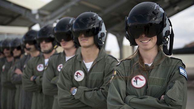 Israel and Stuff » Meet Lt. Shahar, Israeli Air Force’s newest female ...