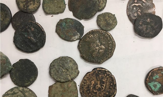 Israel and Stuff » Some of the smuggled coins – Photo- Alleby Customs ...